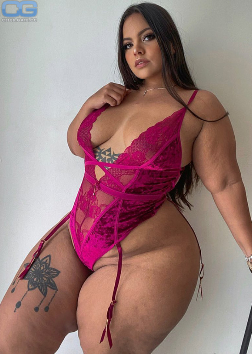 Gracie Bon nackt, Nacktbilder, Playboy, Nacktfotos, Fakes, Oben Ohne