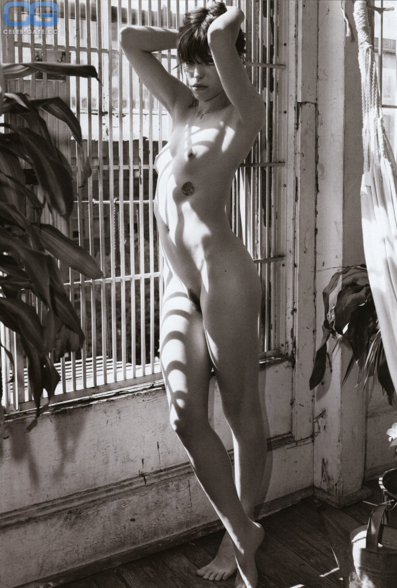 Lou Doillon nude, pictures, photos, Playboy, naked, topless, fappening